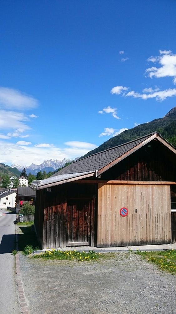 Das Dorf - Ferienwohnung Lavin